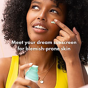 Force Shield Superlight Sunscreen SPF 30 from Hero Cosmetics - Everyday SPF 30 for Acne-Prone Skin with Zinc Oxide, Green Surge, and Extremolytes, Fragrance Free and Reef Safe (50 ml)