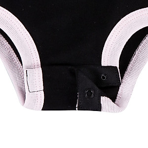 Nike Baby Girl's Hat Bodysuit Bootie Set (Infant) Black 0-6 Months