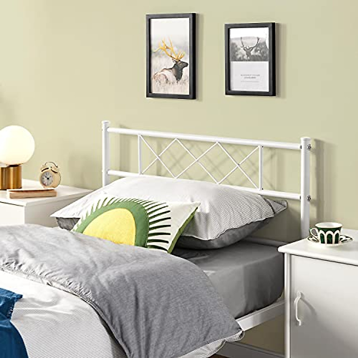 Yaheetech Metal Bed Frame Platform with Headboard and Footboard Mattress Foundation No Box Spring Needed Under Bed Storage Strong Slat Support Twin Size White