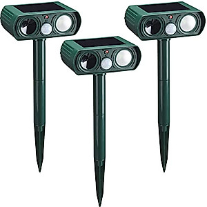 Kittmip Ultrasonic Solar Animal Repeller, Solar Outdoor Animal Repeller Motion Detection with LED Flash Light Alarm Defender Cat