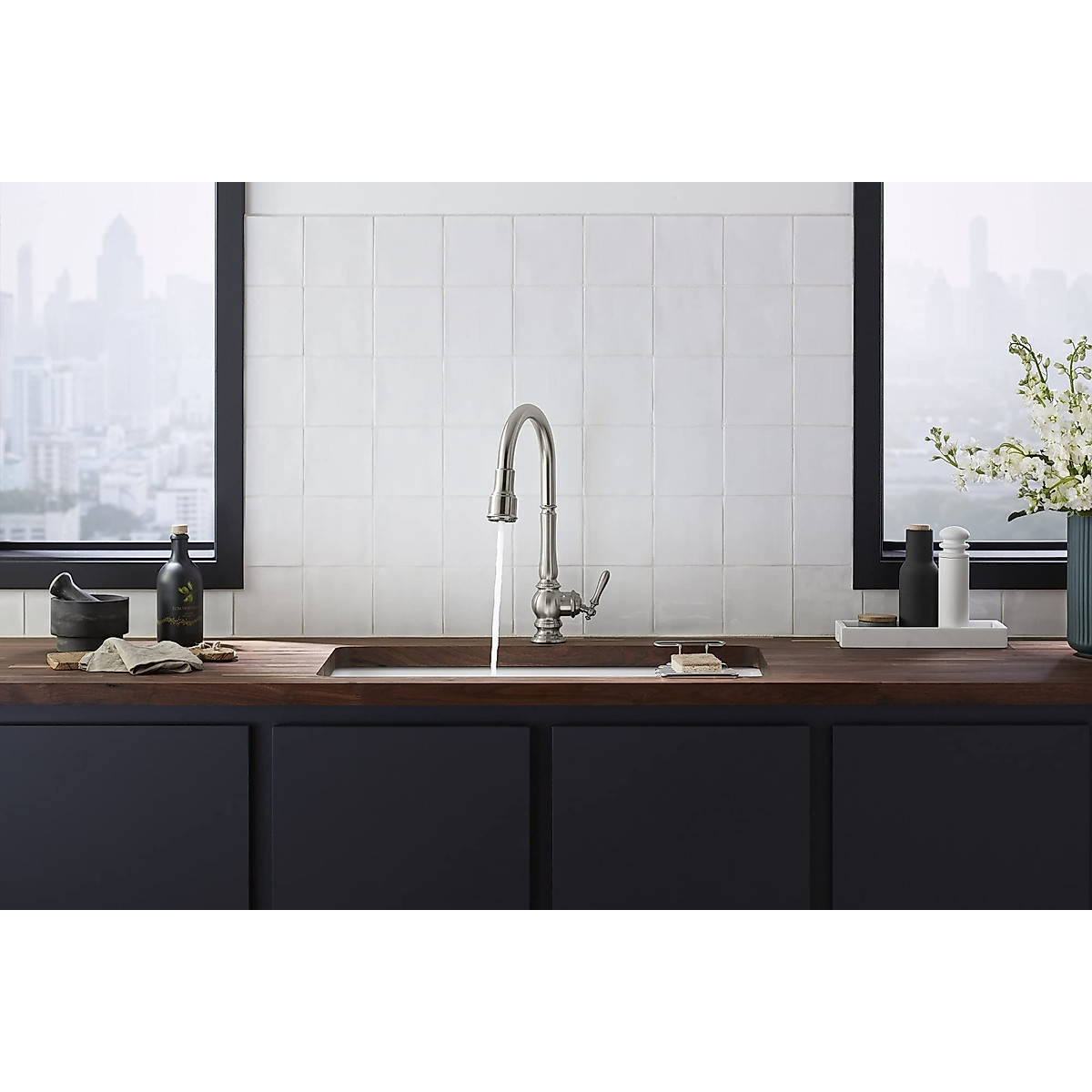 Kohler K-29709-VS Artifacts Touchless Kitchen Faucet with Pull Down Sprayer, Kitchen Sink Faucet in Vibrant Stainless