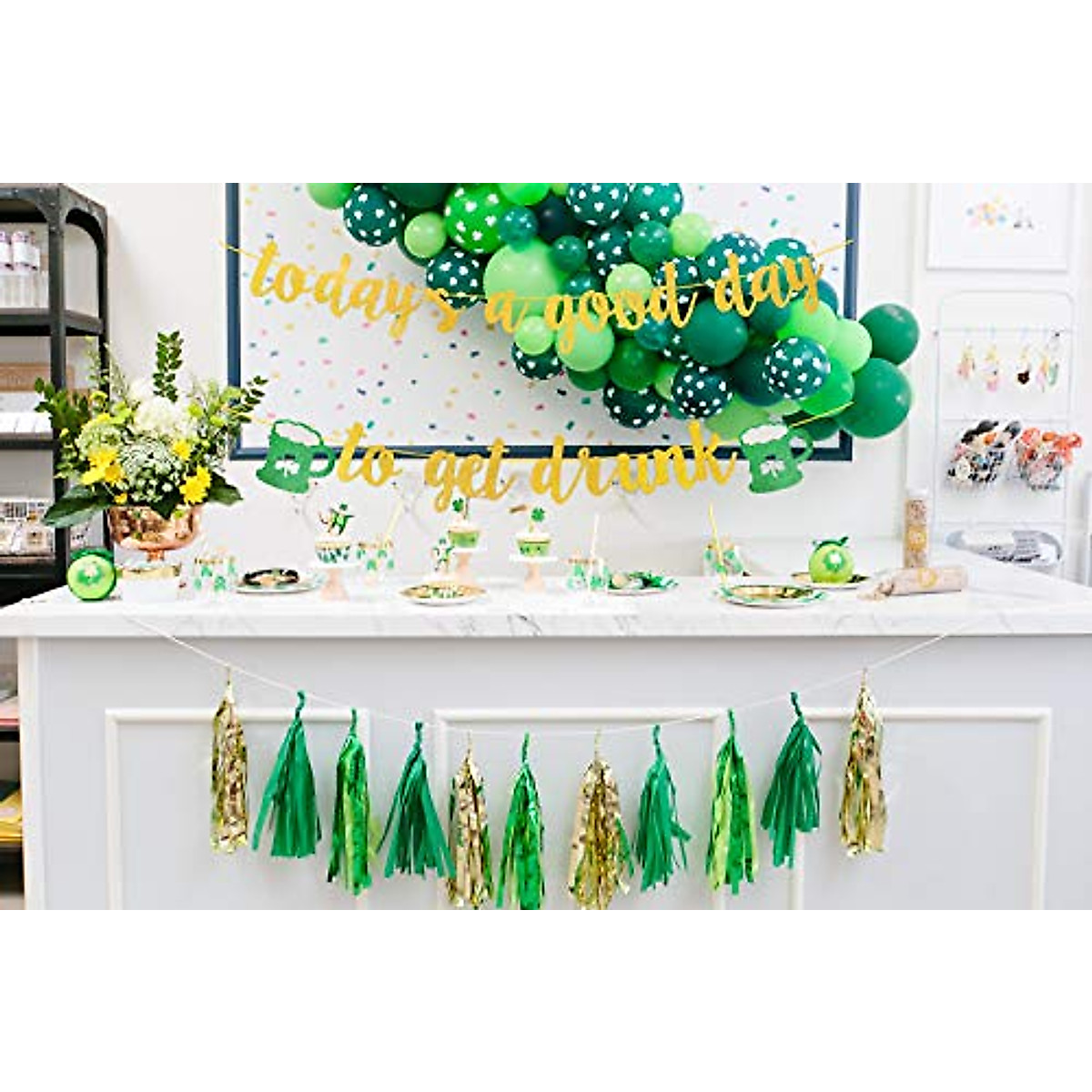 Weimaro Today is a Good Day to Drunk Banner, Funny Drinking Saint St Patricks Day Lucky Party Decorations, Irish St. Patrick’s Day Decorations, Lucky Irish St Pattys Day Decor