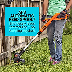 BLACK+DECKER 20V MAX* POWERCONNECT 10 in. 2in1 Cordless String Trimmer/Edger + Sweeper Combo Kit (LCC222)