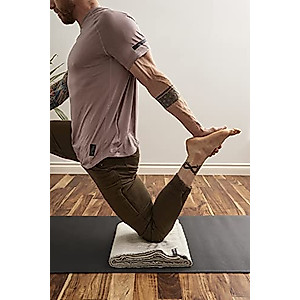 Halfmoon Cotton Yoga Blanket | 60” x 80” - Handwoven Soft & Large Throw Blankets for Home Decor, Yoga Practice, Camping, Outdoors, Travel, Meditation & Room Decor (Melange Carbon)