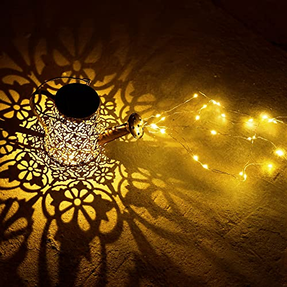 FEELIGHT Solar Lights Outdoor Garden Decorative, Small Watering Can Hanging Kettle Lantern Light Retro Waterproof Copper Solar Twinkle Lights for Backyard Table Patio Yard Pathway Walkway Decor (A)