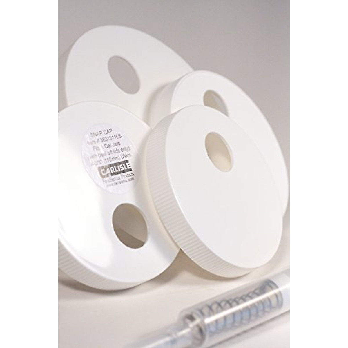 Carlisle FoodService Products Universal Condiment Pump/Dispenser Kit with 5 Lids, White