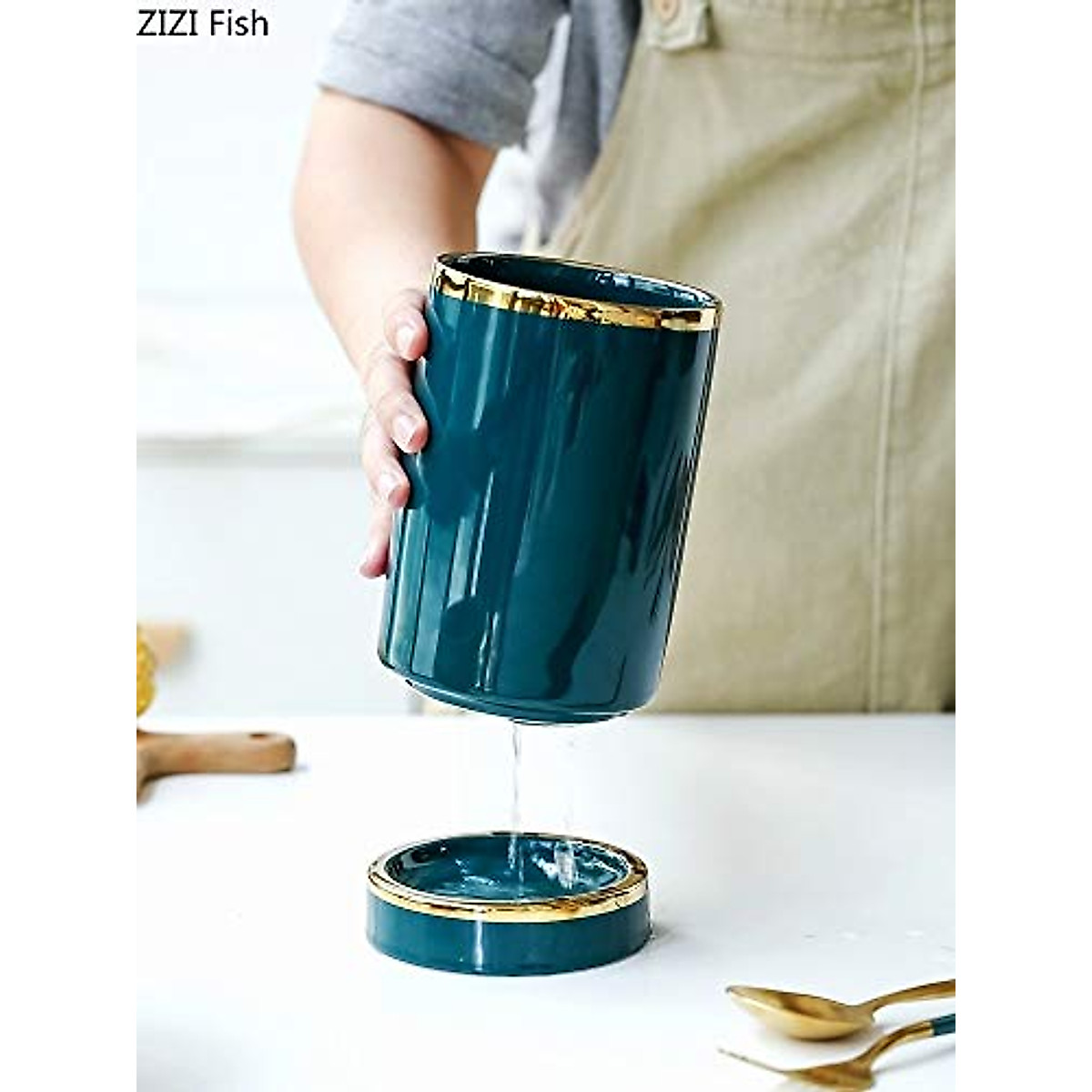 ZSQAI Ceramic Green Chopsticks Canister Ceramic Household Kitchen Utensils Cutlery Chopsticks Drain Basket Storage Rack