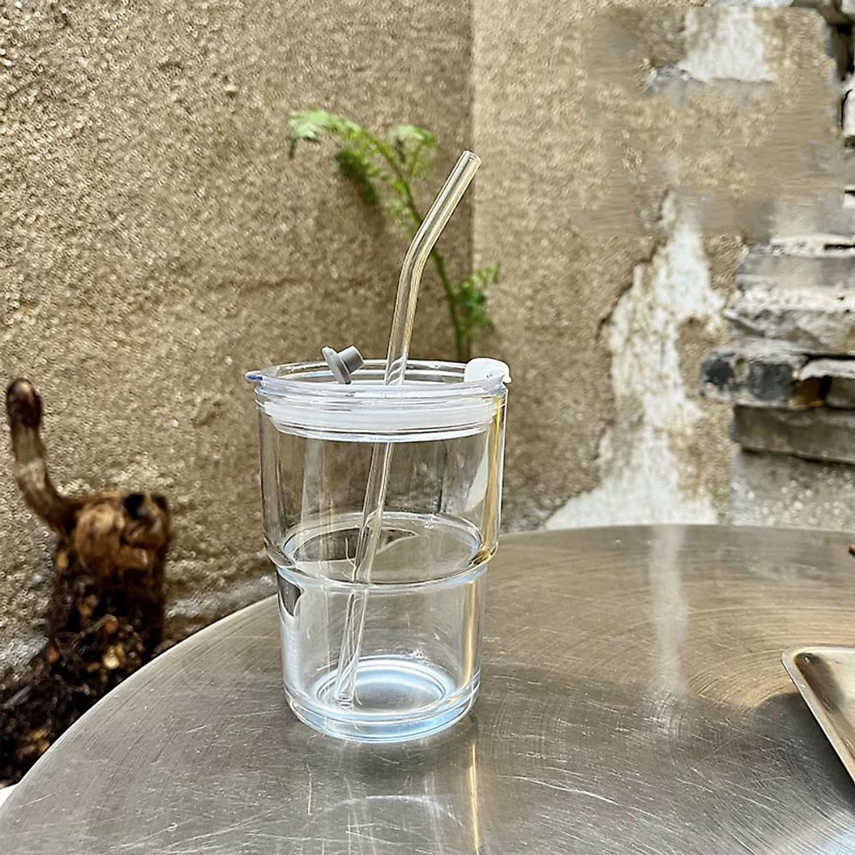 cosnou 13OZ/400ML Ice Coffee Glass Tumbler with Straw and Lid Sealed Carry On, Thick Wall Water Glass Cup Mug Tea （Clear）