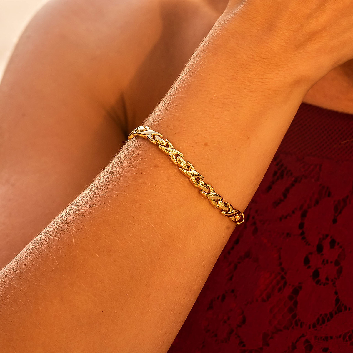 LIFETIME JEWELRY Polished “Hugs & Kisses Bracelet for Women and Men 24k Gold Plated (Gold, 8 inches)