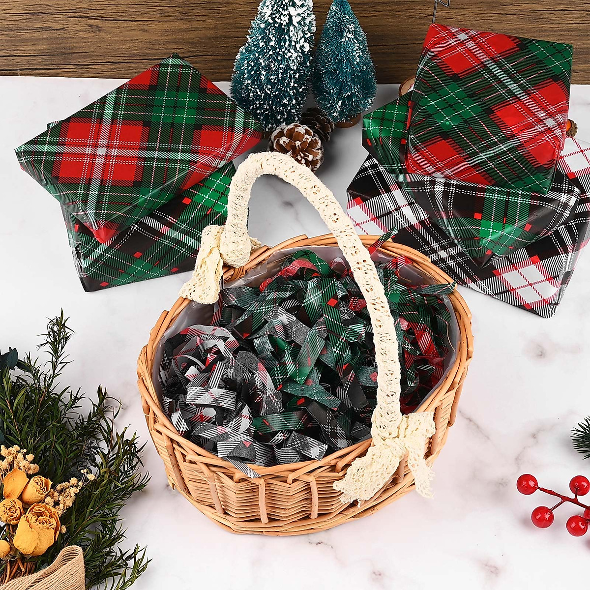 Bolsome 90 Sheets Christmas Buffalo Plaid Tissue Bulk for Gift Wrapping, Red Black White Green Plaid Tissue Paper for Gift Bags, Rustic Tissue Paper for Winter Holidays Xmas New Year DIY Craft