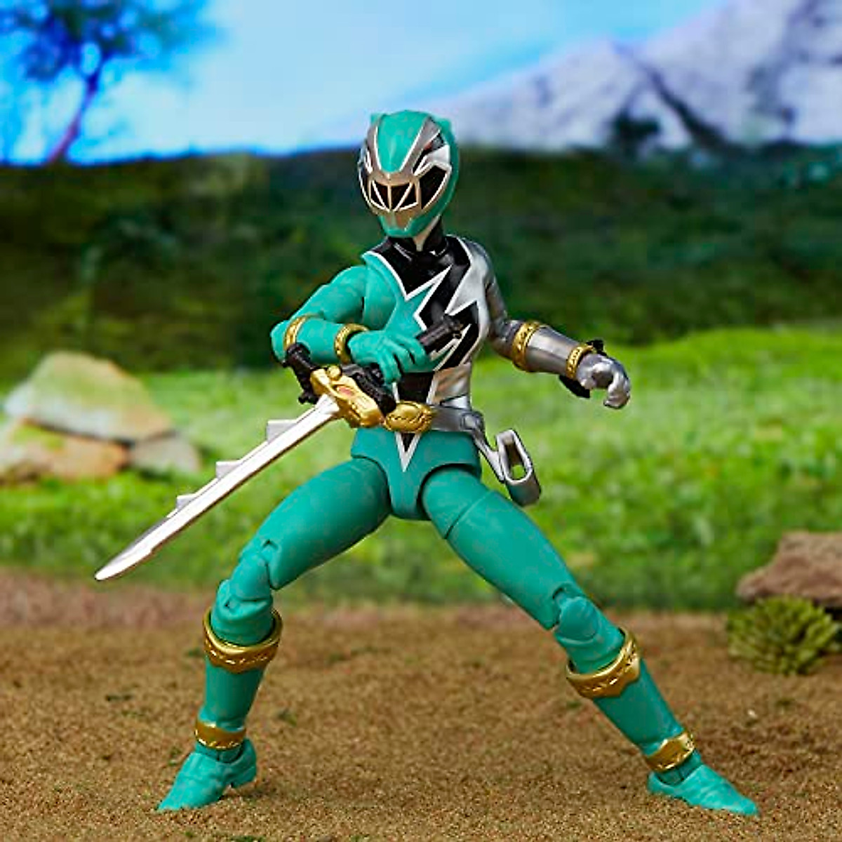 Power Rangers Lightning Collection Dino Fury Green Ranger 6-inch Scale Action Figure, Toys and Action Figures for Kids Ages 4 and Up