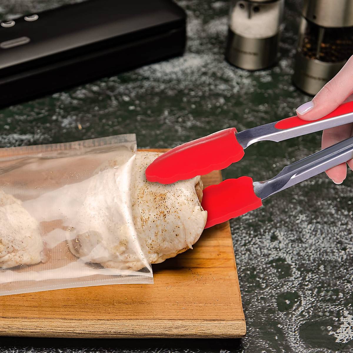 OVENTE Pre-Cut 100 pcs Vacuum Sealer Bags 8” x 12” Works with all Vacuum Sealer Machine, Heavy Duty, BPA-Free for Airtight Food Storage, Meal Prep, Sous Vide, Microwave and Freezer Safe ACPSVPQ100