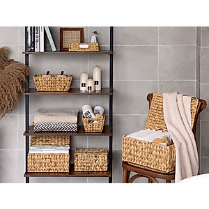 StorageWorks Large Water Hyacinth Baskets for Organizing, Wicker Basket with Lid for Bathroom, Storage Basket with Lid and Built-in Handles, 1 Pack