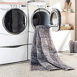 Mark&Day Washable Area Rugs, 7x9 What Cheer Traditional Dark Blue Area Rug, Blue Cream Gray Carpet for Living Room, Bedroom or Kitchen (6'7" x 9', Machine Washable)