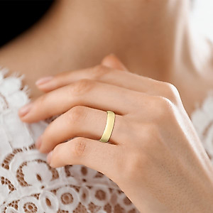 SZUL 4mm Domed Wedding Band in 10K Yellow Gold