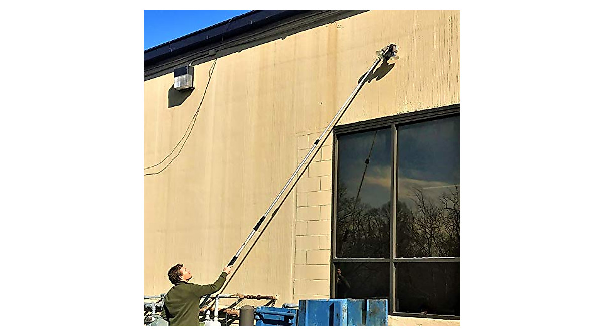 DocaPole Light Bulb Changer for Easy High Ceiling Access