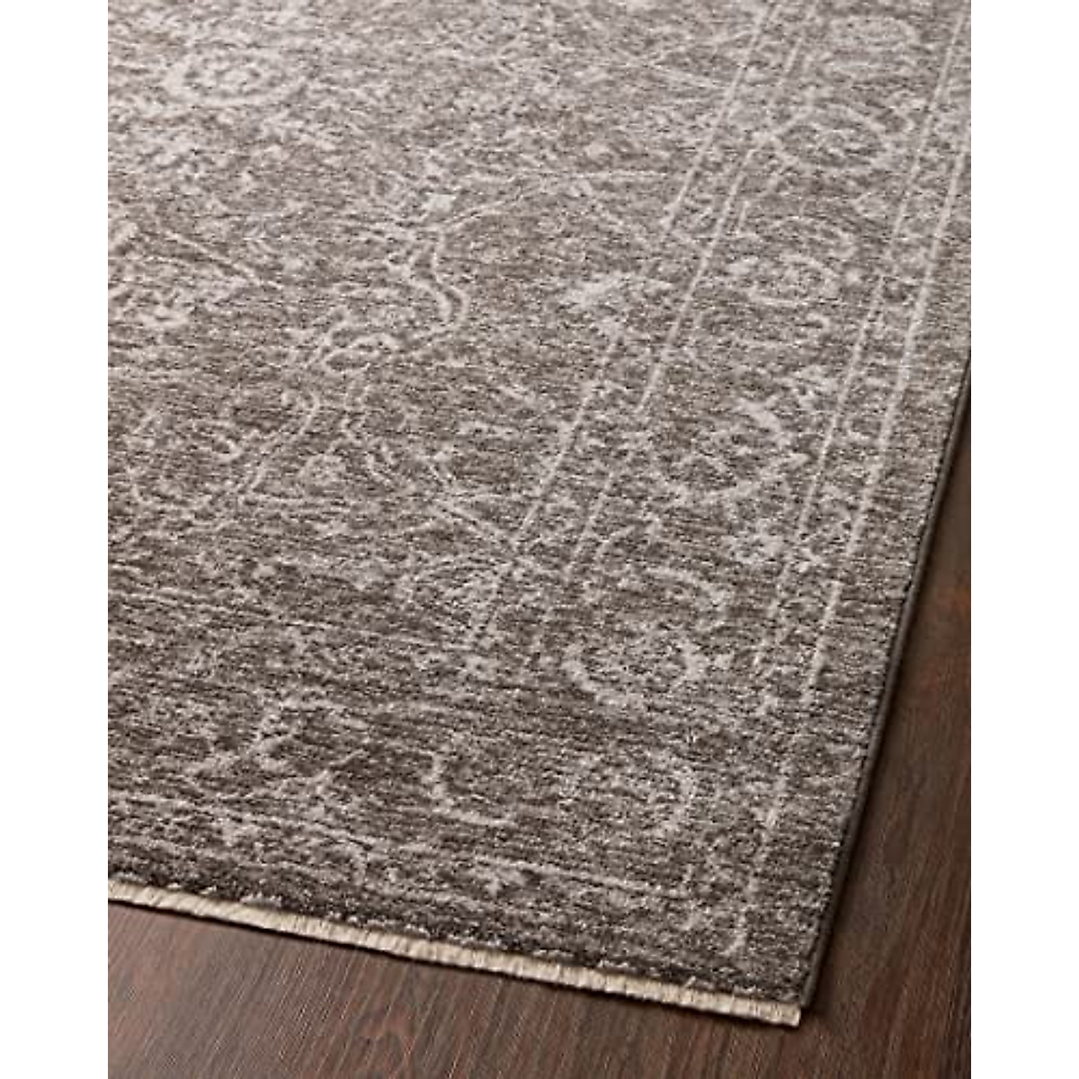 Loloi II Vance Collection VAN-08 Taupe/Dove, Traditional 5'-3" x 7'-9" Area Rug