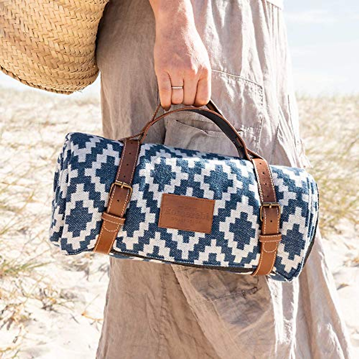 Komorebi Large Outdoor Waterproof Picnic Blanket (78"x59") 100% Cotton | Leather Carrier | Soft Diamond Jacquard Picnic Mat for up to 4 Adults (Blue/White)