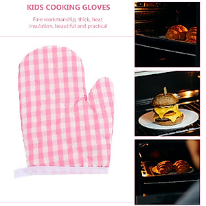 2Pcs Kids Oven Mitts Heat Resistant for Children Play Kitchen, Anti- Scald Gloves Microwave Oven Gloves Kitchen Mitts for Kids Toddler Safe Baking Cooking (Pink Checkered)