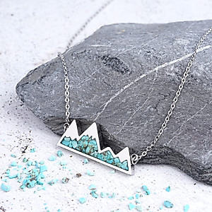 Lauren-Spencer Gemstone Mountain Necklace for Women Turquoise Malachite Tumbled Chips Stone Pendant Necklace Dainty Snowy Mountain Range Necklace for Women Nature Jewelry Gift (Turquoise)
