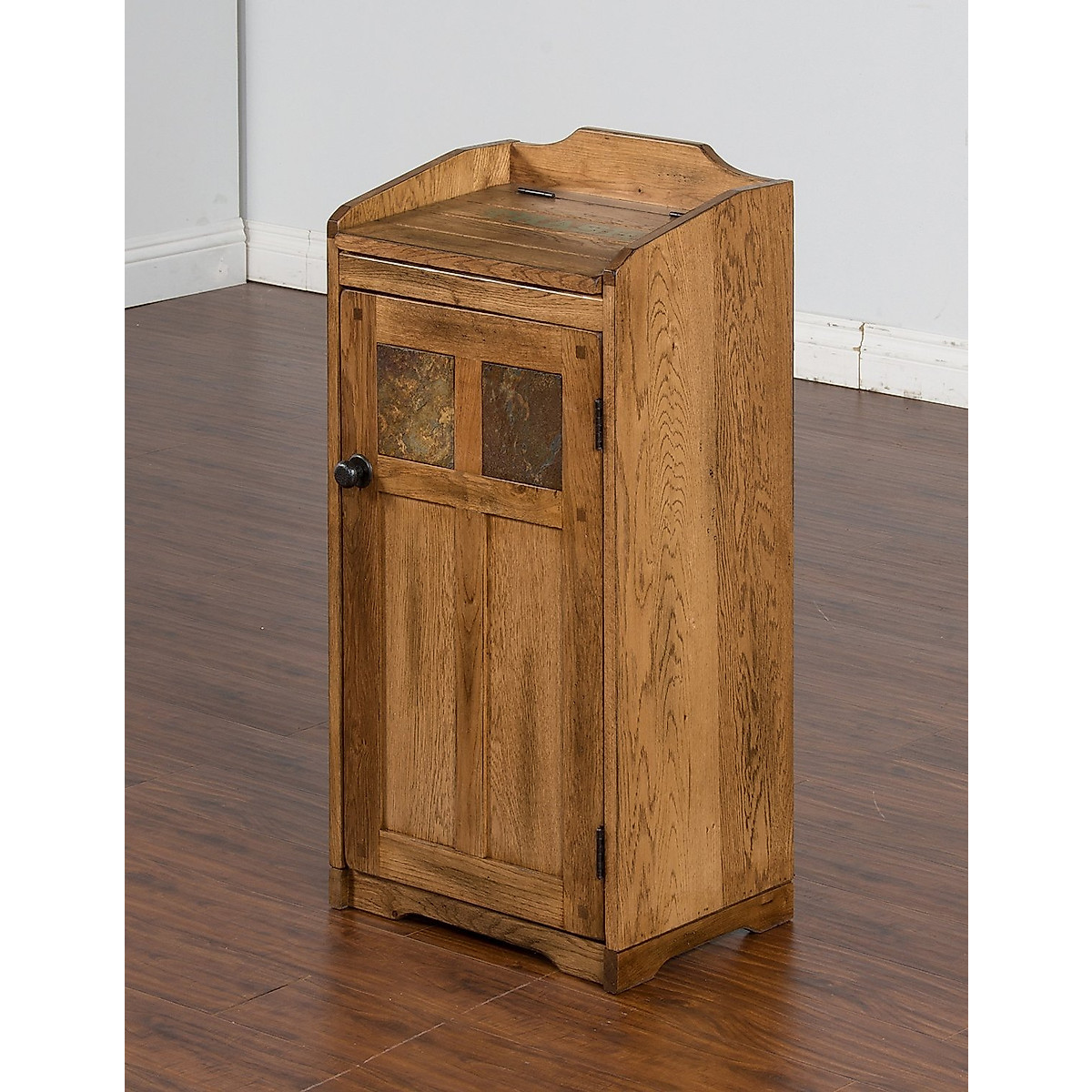 Sunny Designs Sedona Trash Box, Rustic Oak Finish