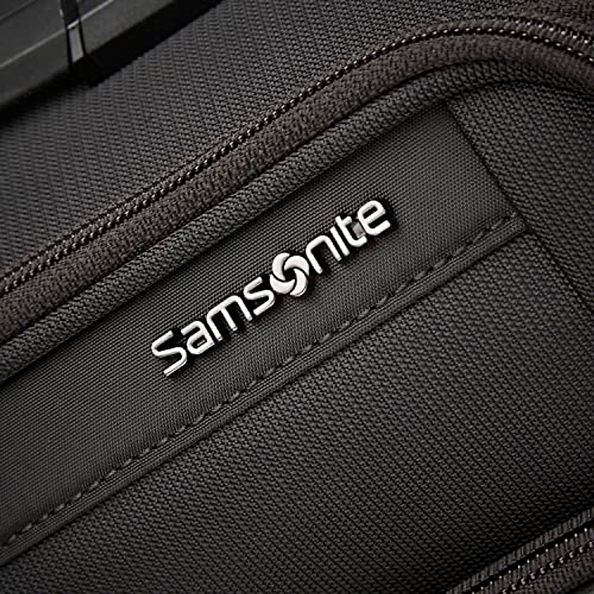 Samsonite Lineate DLX Softside Expandable Luggage with Spinner Wheels, Black, Large Checked