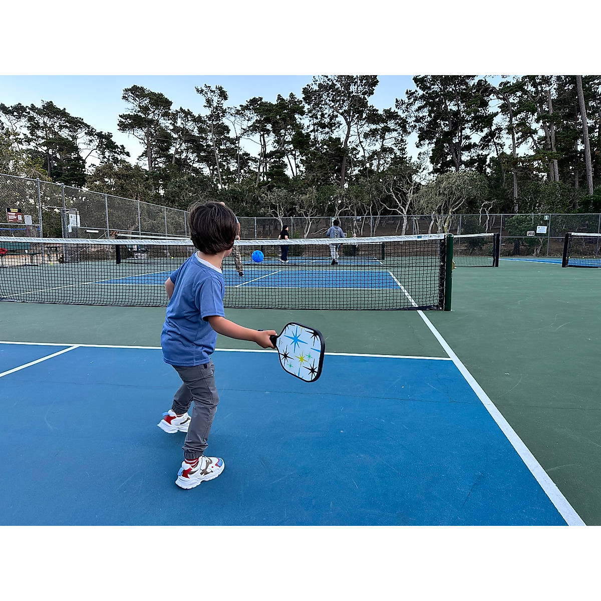 Litakon Premium Youth Pickleball Paddle Set, 2 Fiberglass Kids Paddles with Honeycomb Core, Bundle of Lightweight Fiberglass Rackets for Kids Age 4-12, Backpack, 4 Balls, 2 Kids Rackets