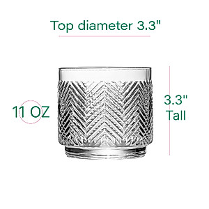 Vintage Flamingo Lowball Cocktail Glasses for Drinking Gin, Rum, Vodka, Whiskey Bar Drinks | Set of 4 | 11 oz Stackable Thick Crystal Short Tumblers | Tropical Glassware Collection