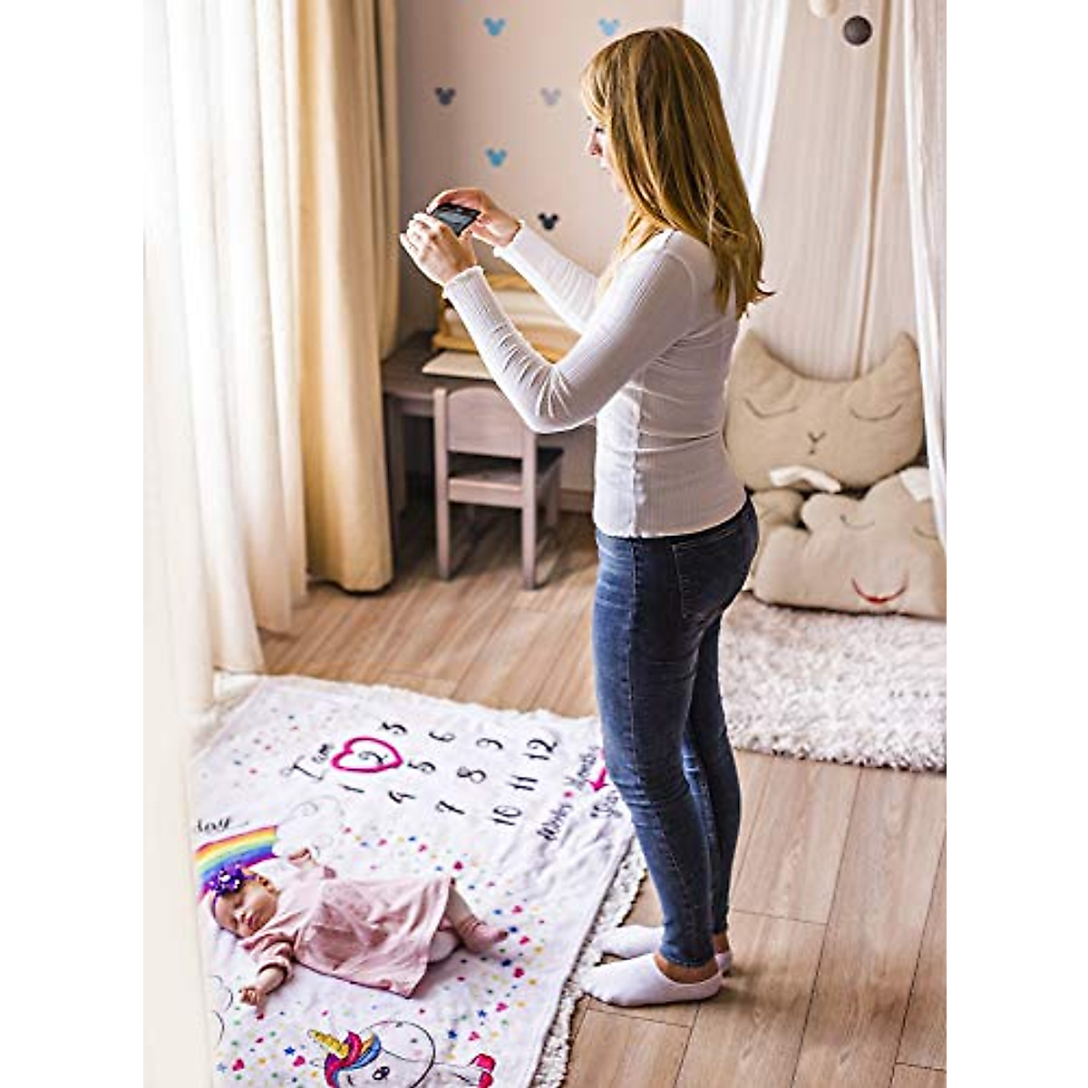 Baby Monthly Milestone Blanket, Cute Unicorn Design | Thick Fleece for New Mom | Newborn Baby Age Blanket for Girls | Photography Prop Background Blanket