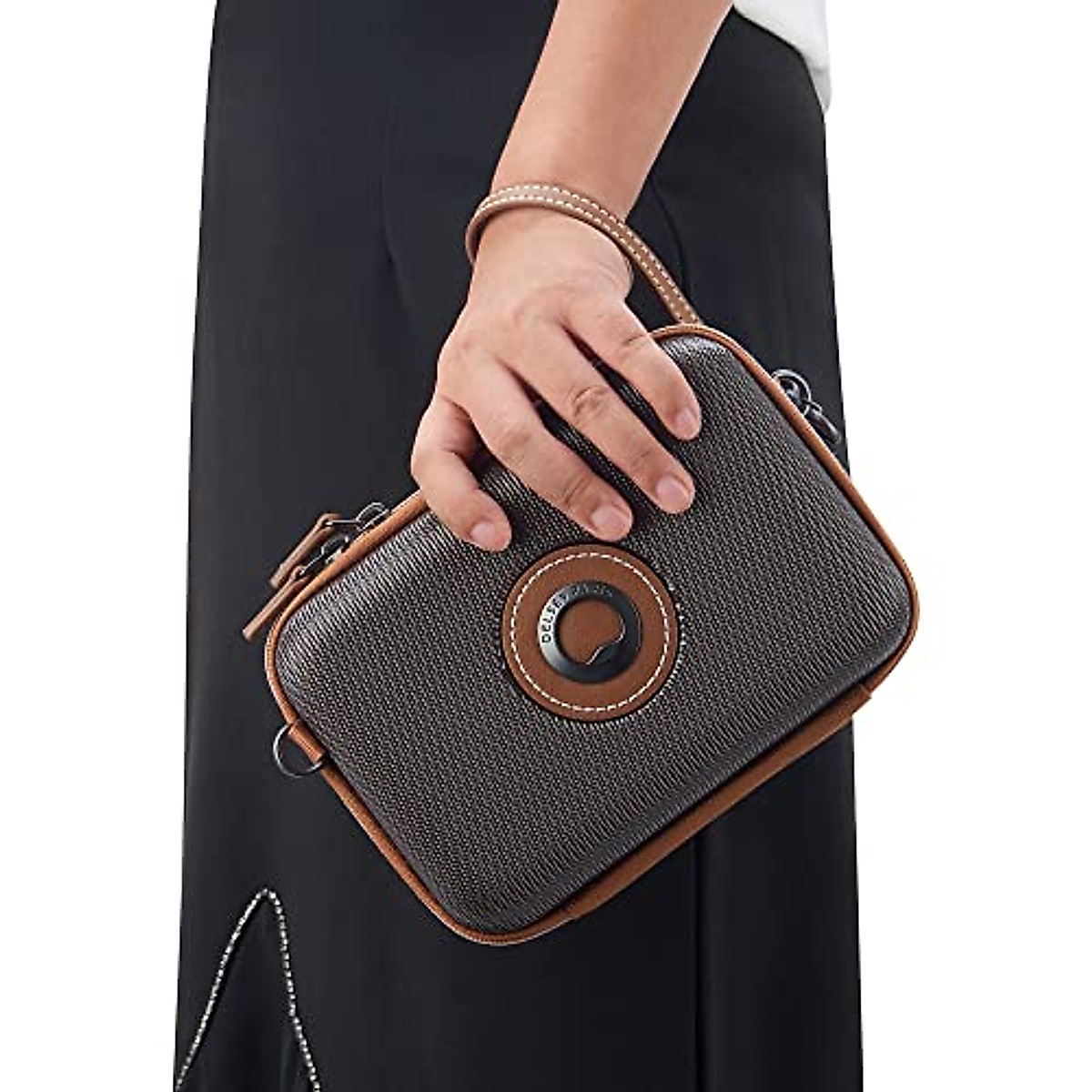 DELSEY Paris Women's Chatelet 2.0 Clutch and Crossbody Bag, Brown, One Size