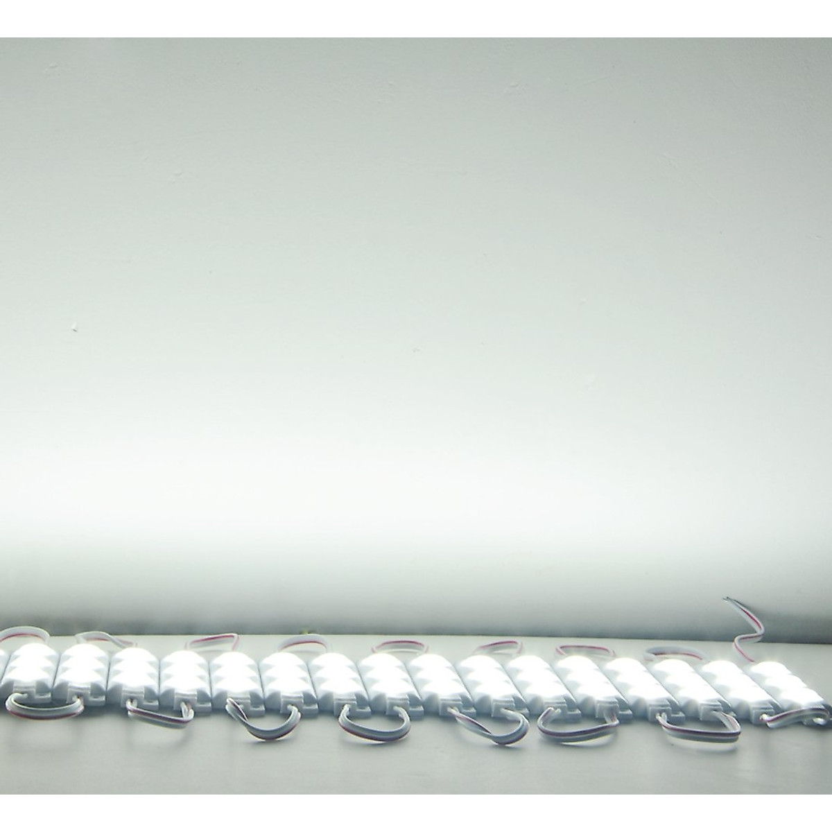 Store Showcase LED Lights 60 Leds 12V 40LM/chip Waterproof White Light with Project Lens for Store LED Project Decorative Light Fixtures