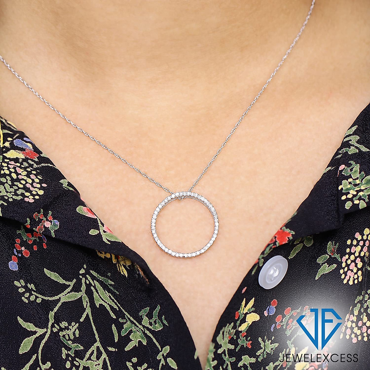 JEWELEXCESS Silver Chain Necklace for Women – .925 Sterling Silver Circle Necklace with Sparkling Genuine 0.25 CTW White Diamonds – Chic, Stunning Silver Statement Necklace Gifts