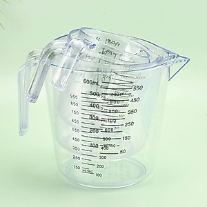 Plastic Measuring Cup Set, Kitchen Cooking and Baking Seasoning Liquid Measuring Cup, Multiple Scale Identification, with Handle and Triangle Mouth, 150ml, 300ml, 600ml, 3-piece Set (Pink)