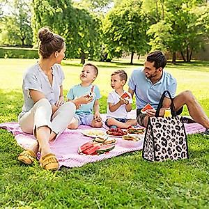 Leopard Print Reusable Lunch Bag Cheetah Pink Insulated Lunch Box Lunch Tote with Aluminum Foil, Handbag for Office School Kids Teen