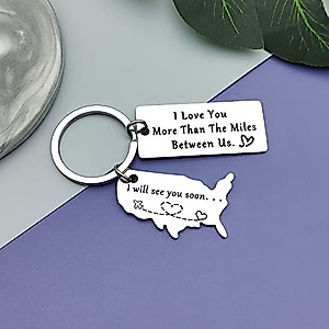 Anniversary Keychain Gift for Husband from Wife Long Distance Relationship Gift for Couple Keychain for Women Men Valentines Day Going Away Gift for Wife Husband Birthday Jewelry Gift for Girlfriend