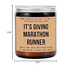 It's Giving Marathon Runner Candle - Gift for Marathon Runner - Marathon Gift - Marathon Decoration Candle - Gift for Him Her