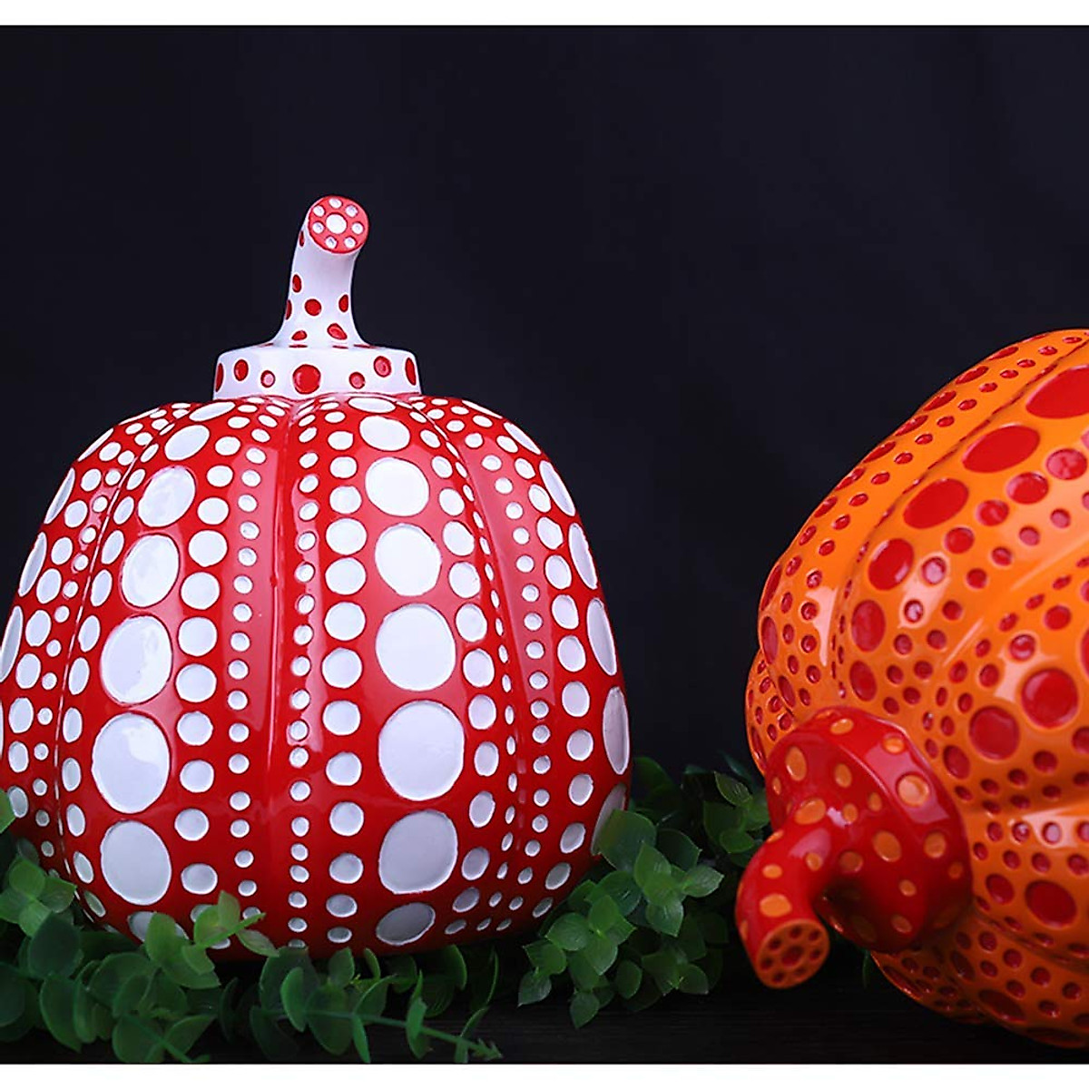 JSMY Cestbon Sculpture Decoration Statue Kusama Yayoi Pumpkin Artists Modern Sculpture Dot Art Home Decor Accessories Office Art Wedding Statue,Gold