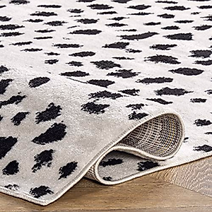 nuLOOM Brooks Leopard Print Area Rug, 4' x 6', Beige