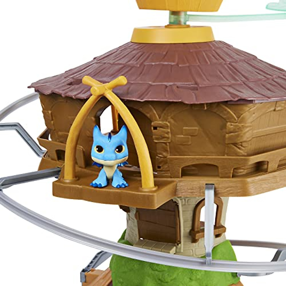 Spin Master Dragons Rescue Riders, Roost Adventure Playset with Mini Winger Dragon Exclusive Collectible Action Figure, Toys for Kids Ages 4 and up