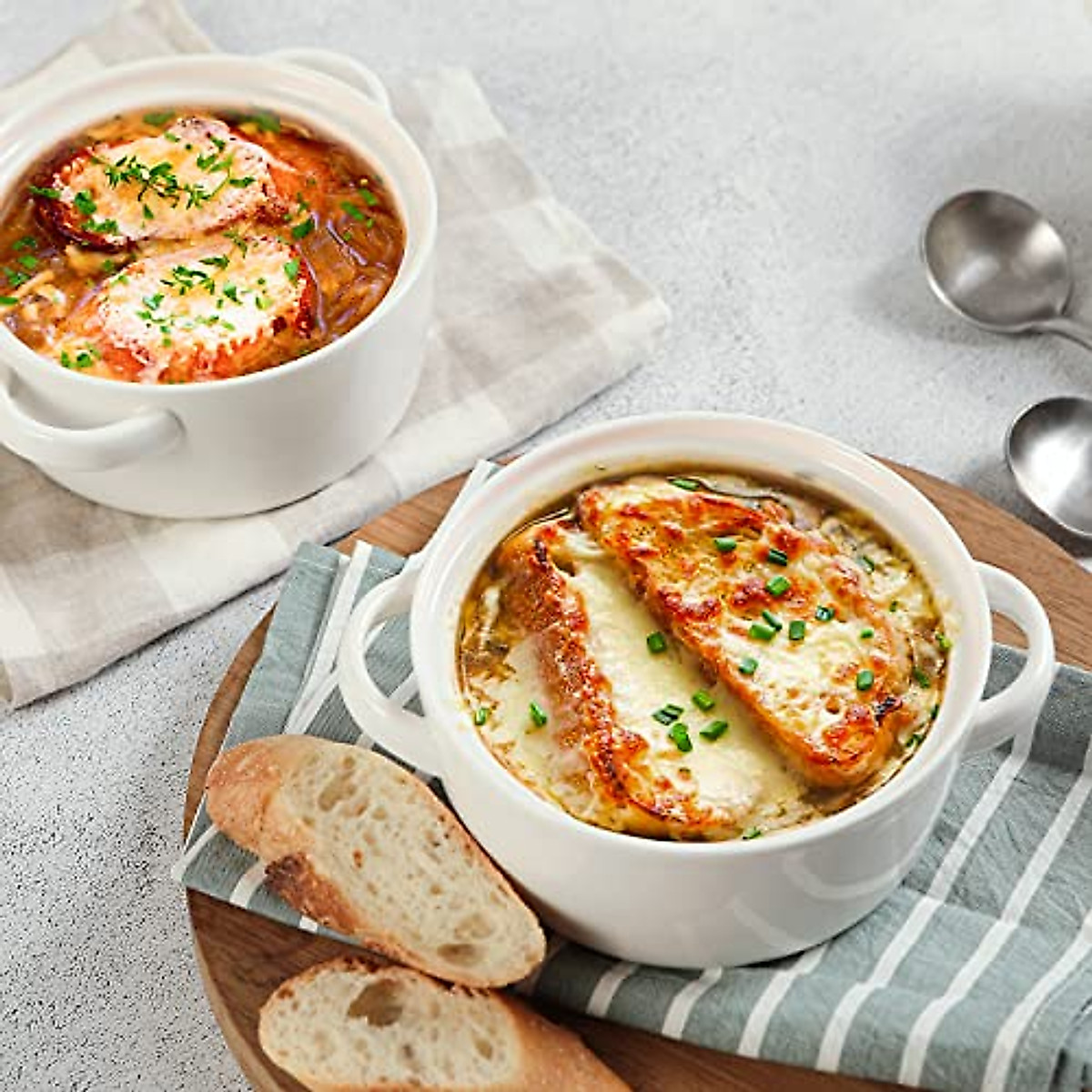 DOWAN Soup Bowls with Handles, 24 ounces Ceramic Cereal Bowl Set for kitchen, White French Onion Soup Crocks, Microwave Oven Safe, Stackable Soup Mug for Soup, Cereal, Stew, Chilli Set of 4