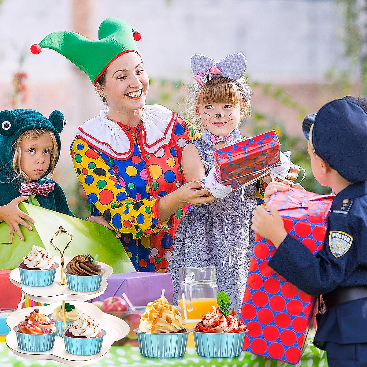 Baking Cups with Lids, 100 PCS 5oz Blue Aluminum Foil Baking dessert containers, Clear Pudding Cups for Wedding,Christmas,Kitchen,Birthday Party,Various Holiday Parties