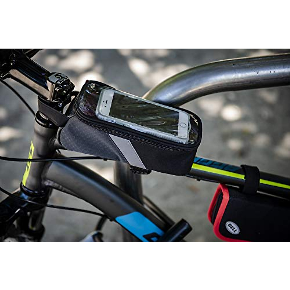 BELL Stowaway 450 Top Tube Frame Bag with Phone Storage - Black/Silver