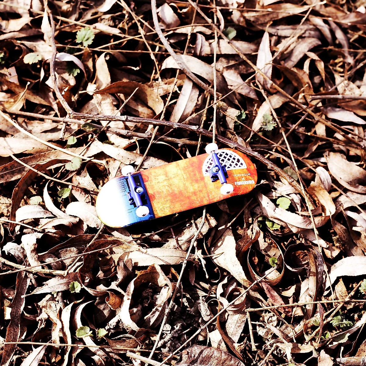 NOAHWOOD Fingerboard Complete Toys (Kickflip Deck,33mmTrucks,NWiii Handmade Wheels a Set) (Yellow House, 100x34mm)