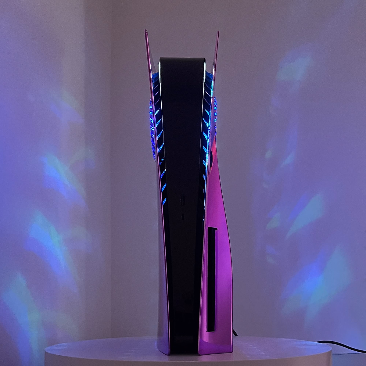 Faceplate with RGB Light Strip for PS5 DOBEWINGDELOU Glossy Face Plate 400+ Effects LED Light Ring Console Cover for P5 Disc Edition DIY Decoration Kit Accessories Electroplating Purple