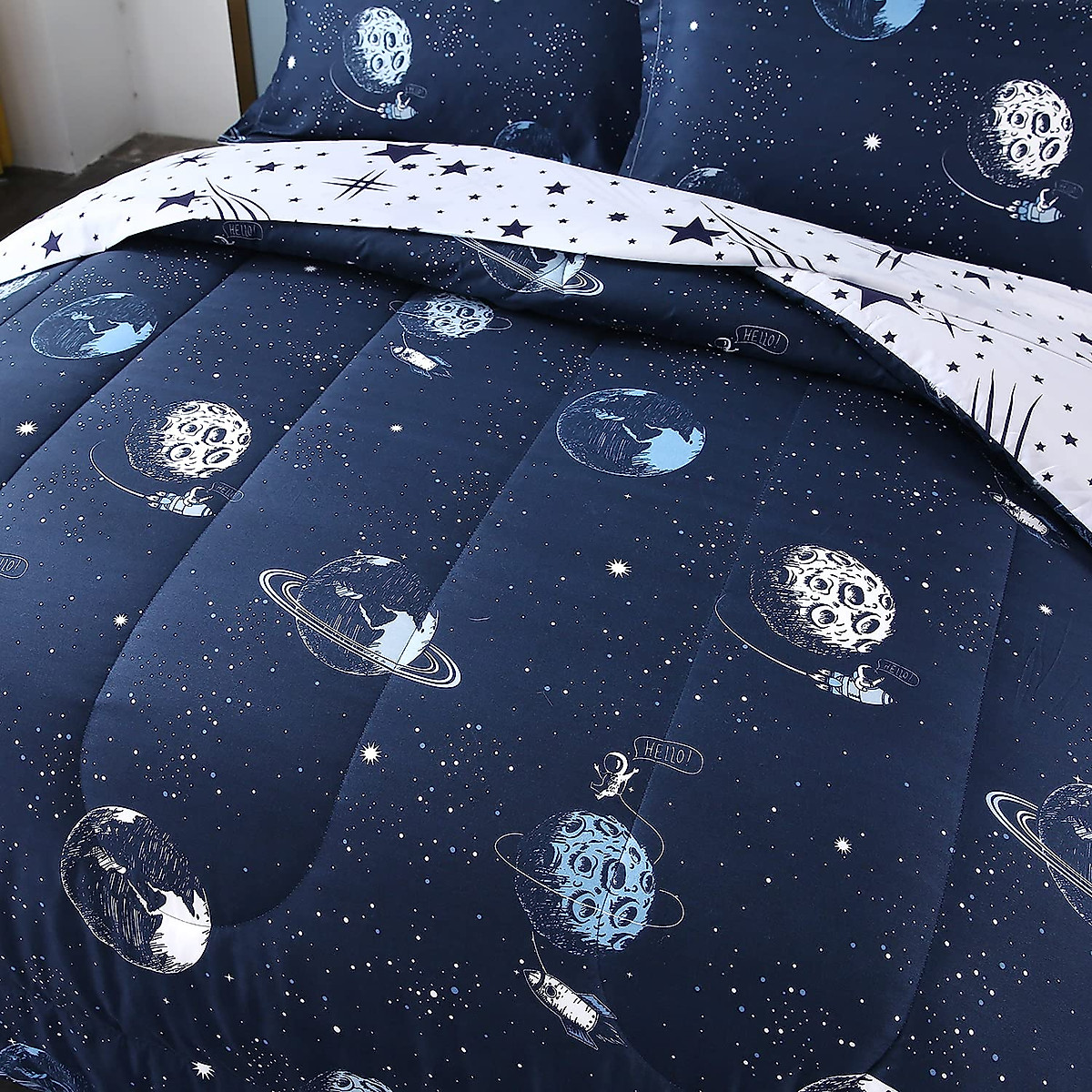 Mengersi Cow Print Comforter Set Queen Bed in a Bag 7 Pieces- Black White Comforter Sets Queen Size, Milk Cow Reversible Plaid Grid Western Bedding Set with Bed Sheets,Fitted Sheet,Flat Sheet