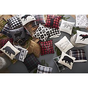 Eddie Bauer Home Throw Pillow with Zipper Closure, Perfect Home Decor for Bed or Sofa, 16" x 20", Winter Lab Black/White