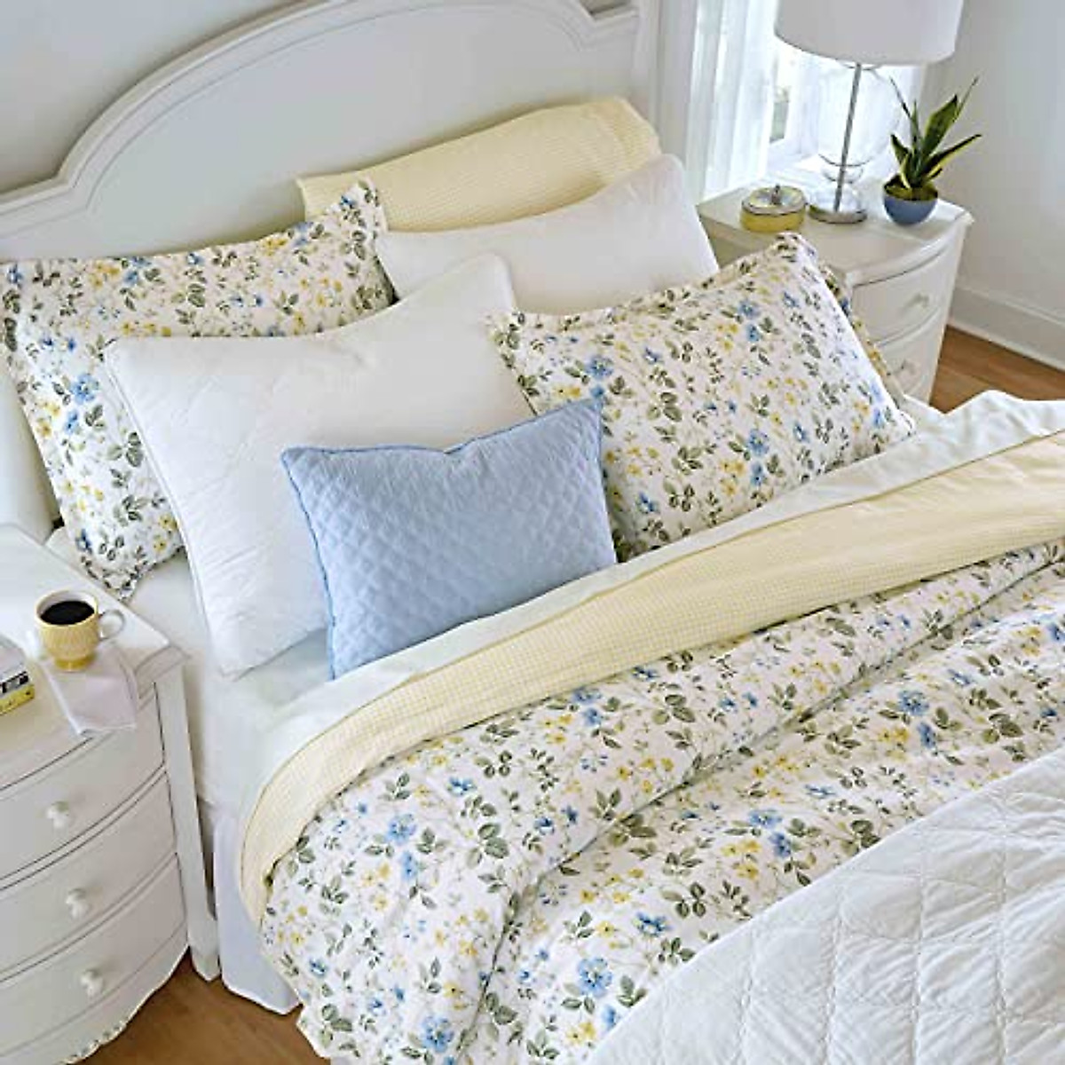 Laura Ashley Home - King Duvet Cover Set, Cotton Sateen Reversible Bedding with Matching Shams, All Season Home Decor (Meadow Floral Blue, King)