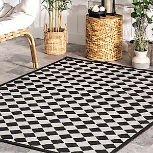 nuLOOM Myka Checkered Indoor/Outdoor Area Rug, 4' x 6', Black and White