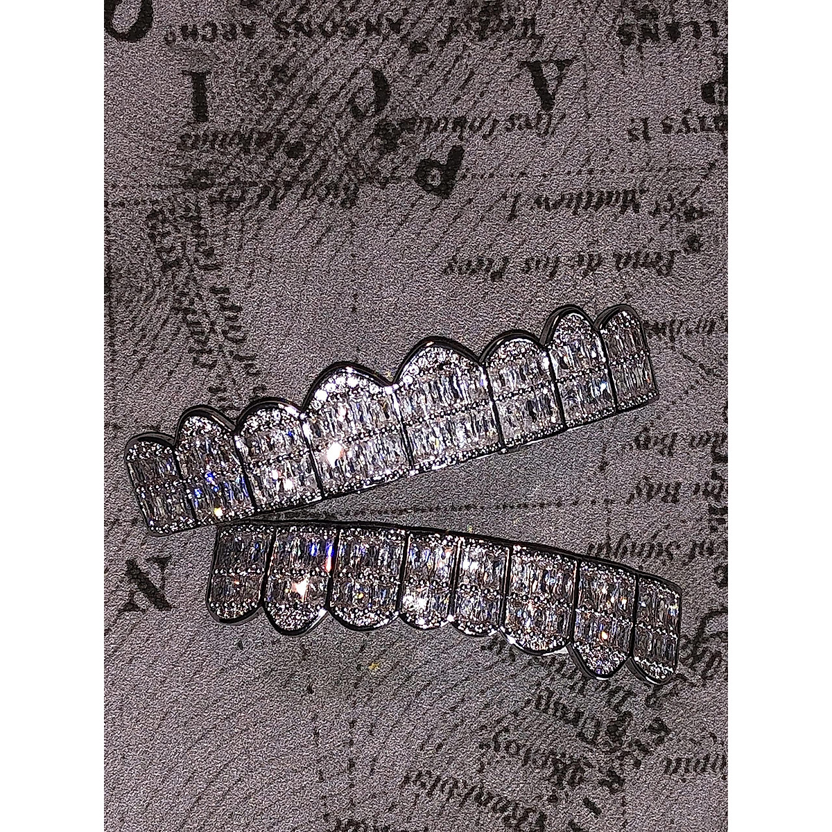 14k Baguette Set 8 teeth White Joker Gold Grillz for Mouth Top Hip Hop Teeth Diamond Grills for Teeth Mouth Grillz for Mouth Top Bottom Hip Hop 8 Teeth Grills for Teeth Mouth Set - Teeth Cap