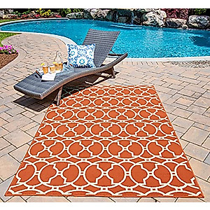 Momeni Rugs , Baja Collection Contemporary Indoor & Outdoor Area Rug, Easy to Clean, UV protected & Fade Resistant, 2'3" x 4'6", Orange
